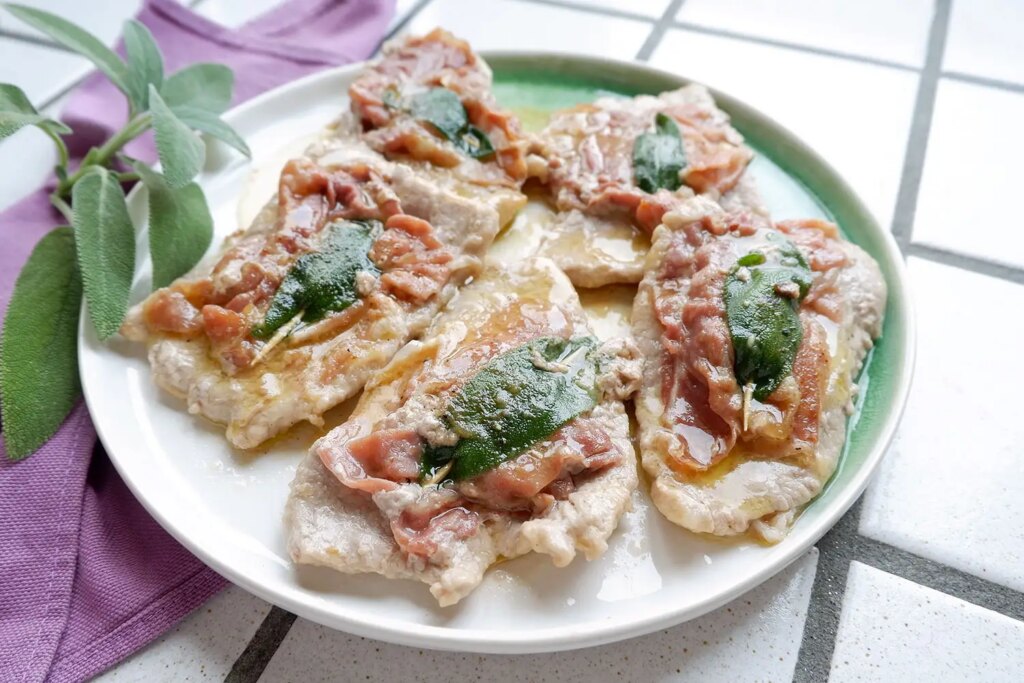 Come preparare i saltimbocca alla romana: la ricetta autentica